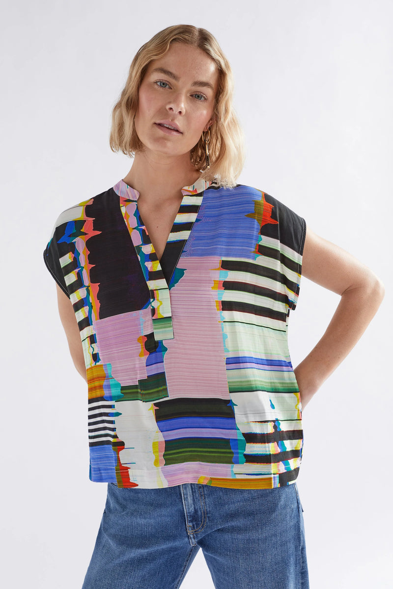 Berg Top -Glitch Print – Eumundi Style