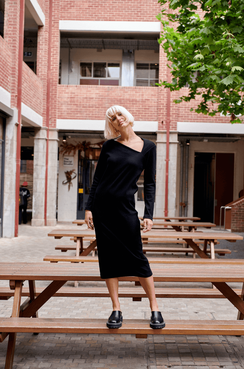 Becco Dress in Black – Eumundi Style